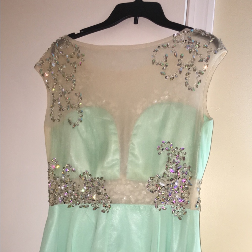 Short Homecoming/Semi/Prom Dress - Gem